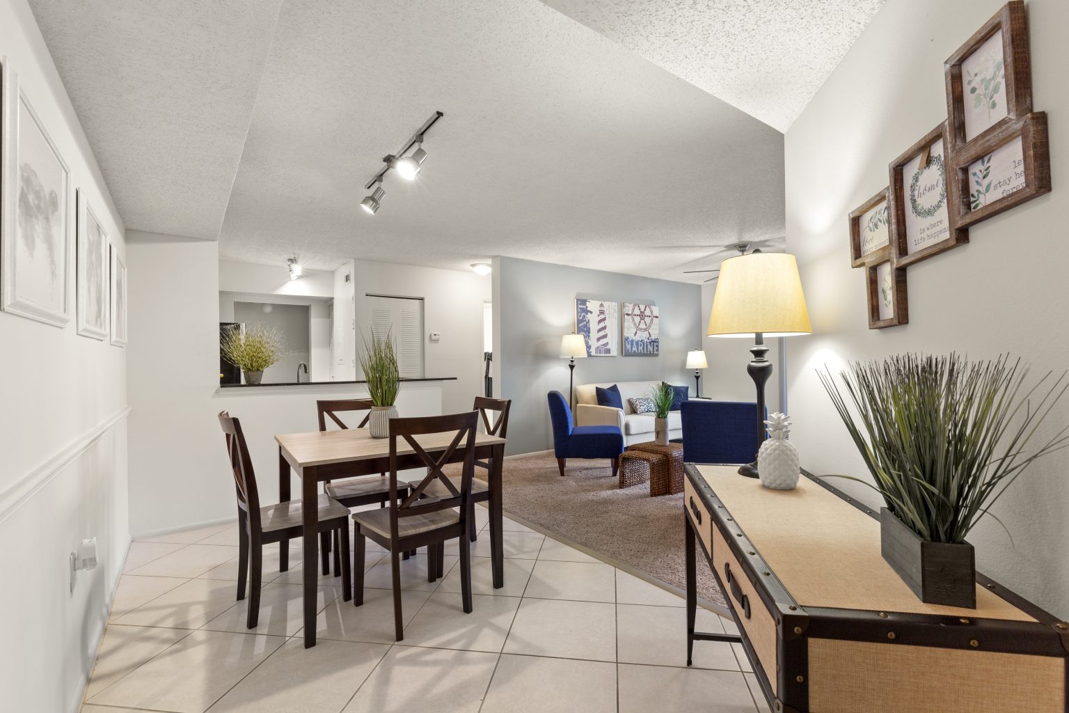 60 EASY Home Staging Tips [2020 Guide] P1 - Qblends | Real Estate Photo ...